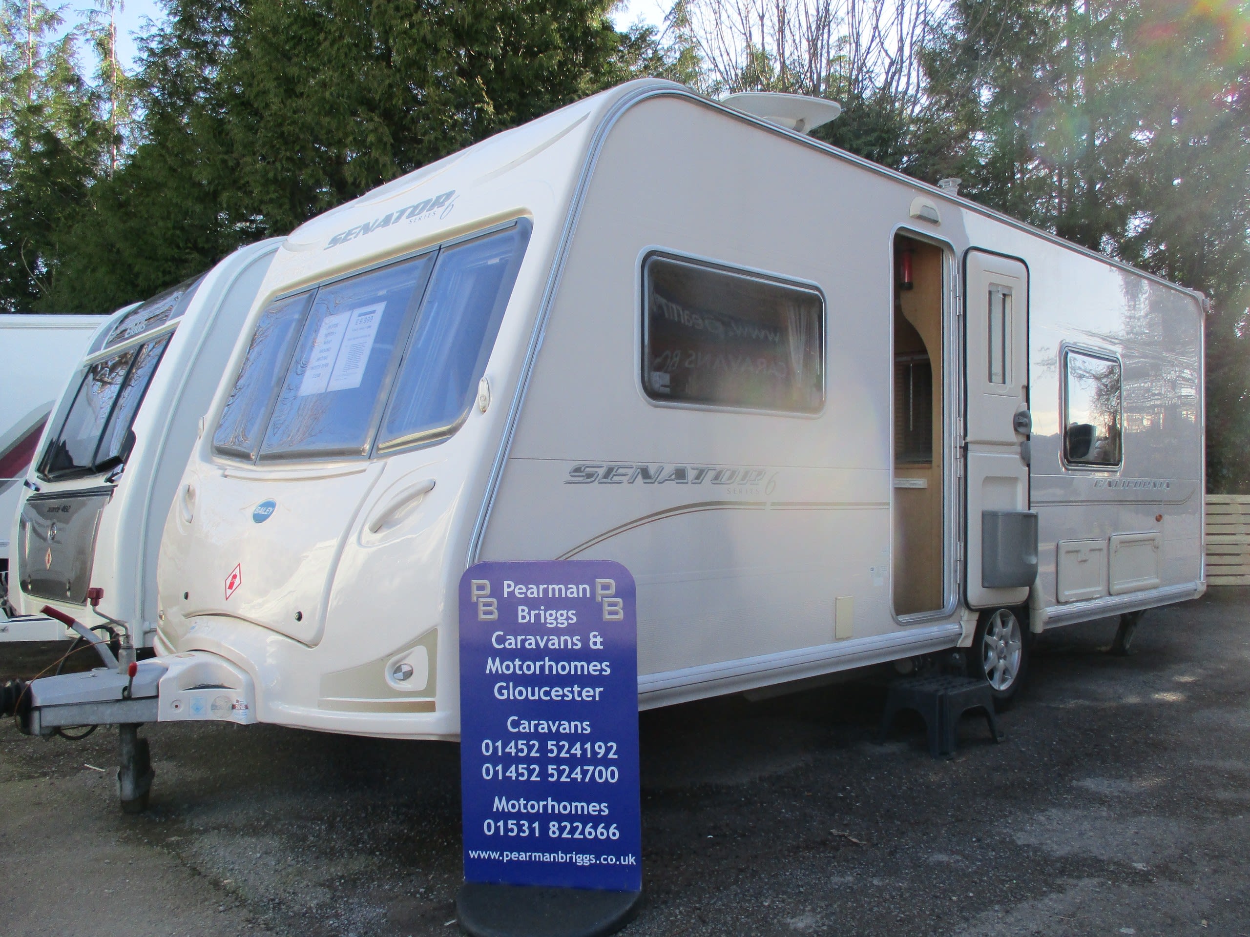 2009 Bailey Senator Series 6 Beige