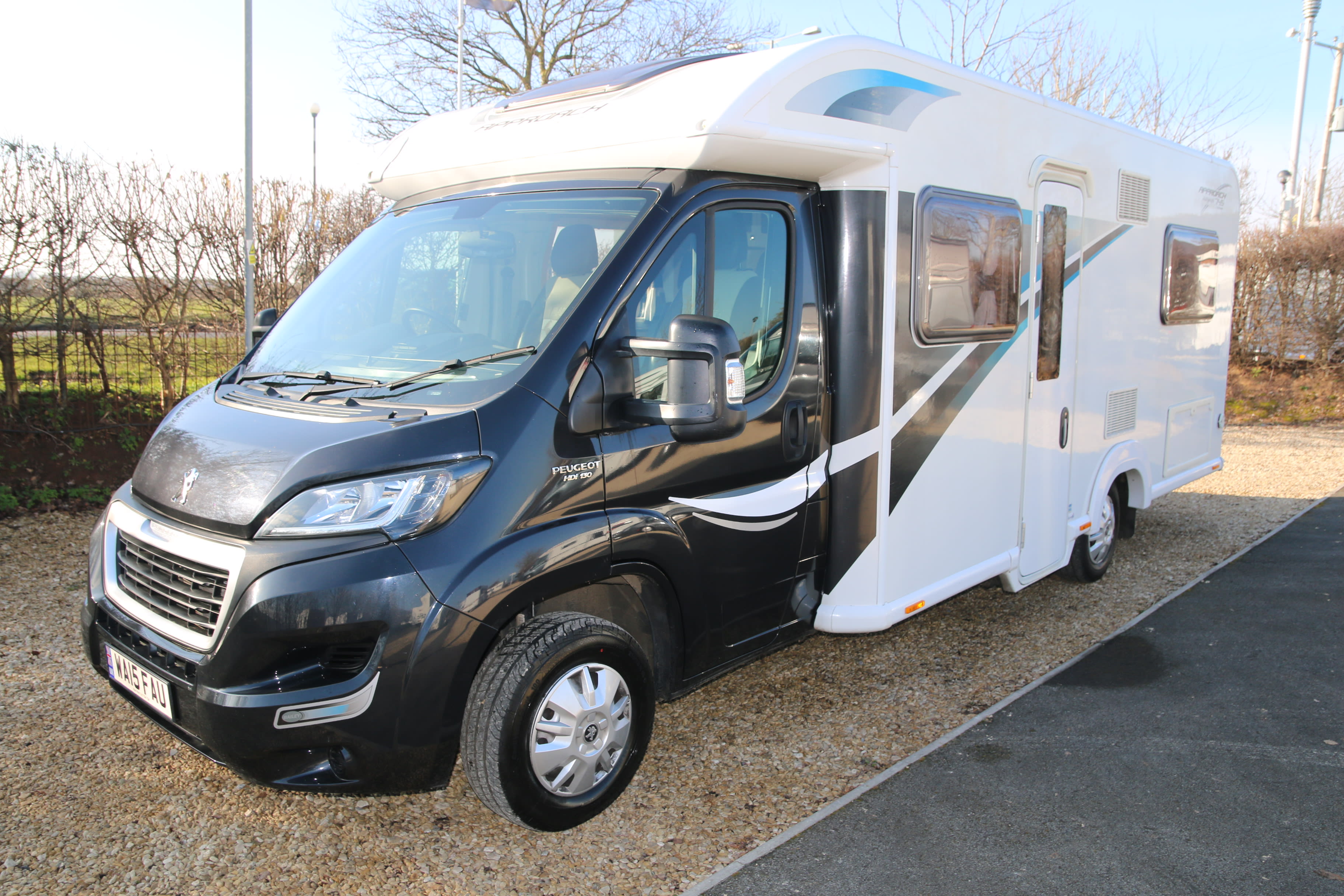 Bailey Approach Autograph 745