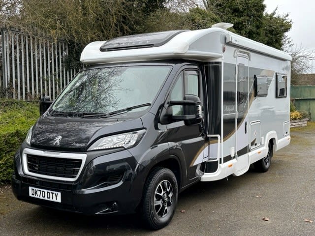 Bailey Autograph 69-2