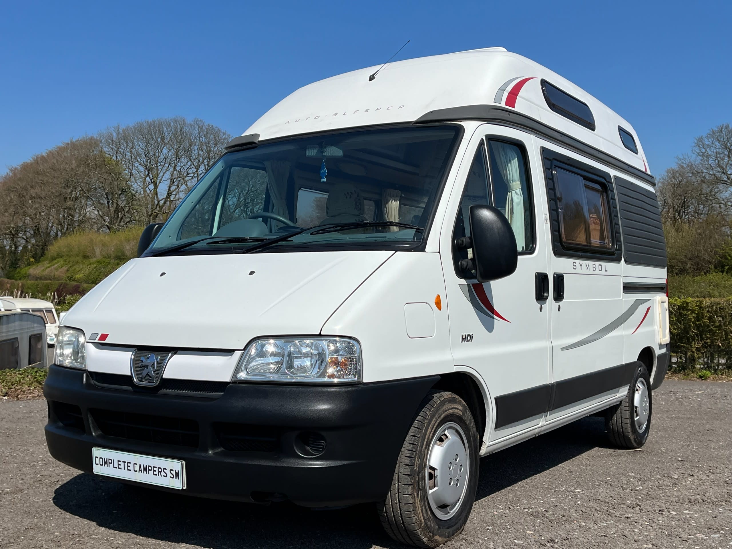 2005 Auto Sleeper Symbol White