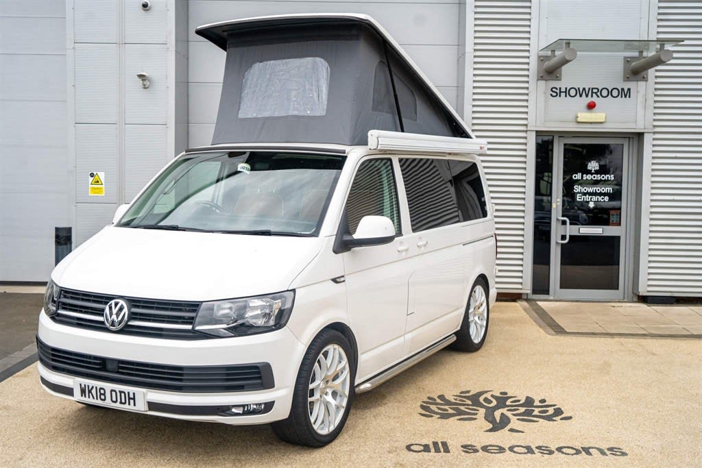 2018 Volkswagen Campervan White