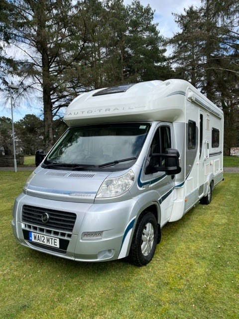 2012 Autotrail Dakota Frontier