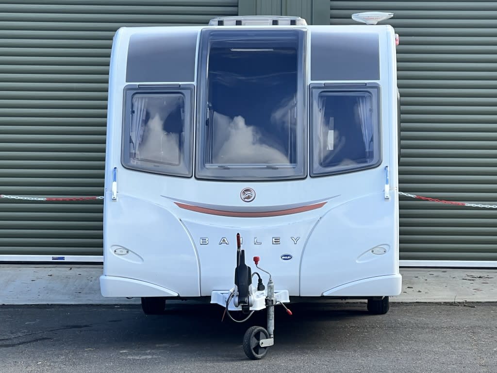 2015 USED BAILEY UNICORN SEVILLE S3 CARAVAN