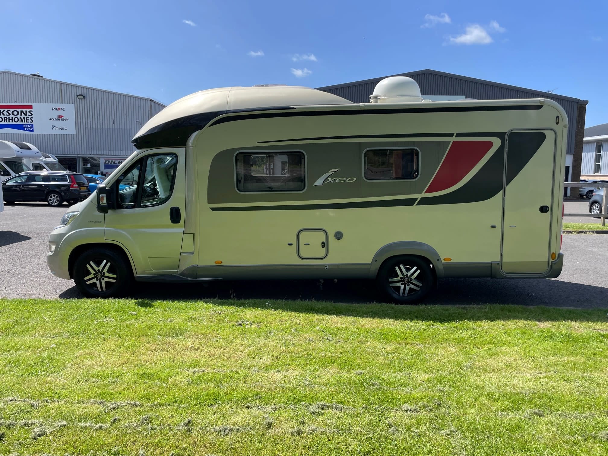 Burstner Ixeo 680g Tl 4 Berth