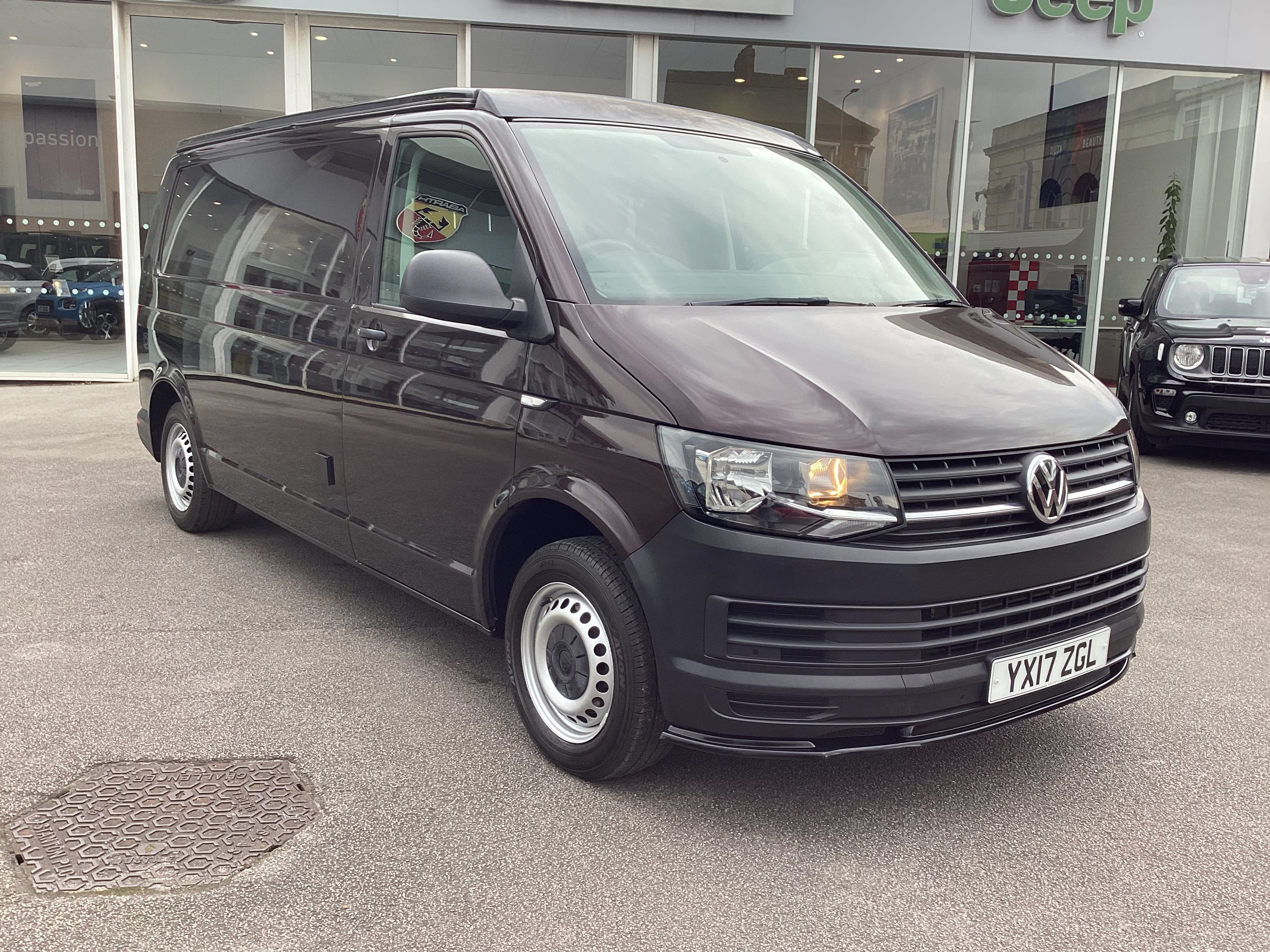 Volkswagen Transporter T28 Lwb