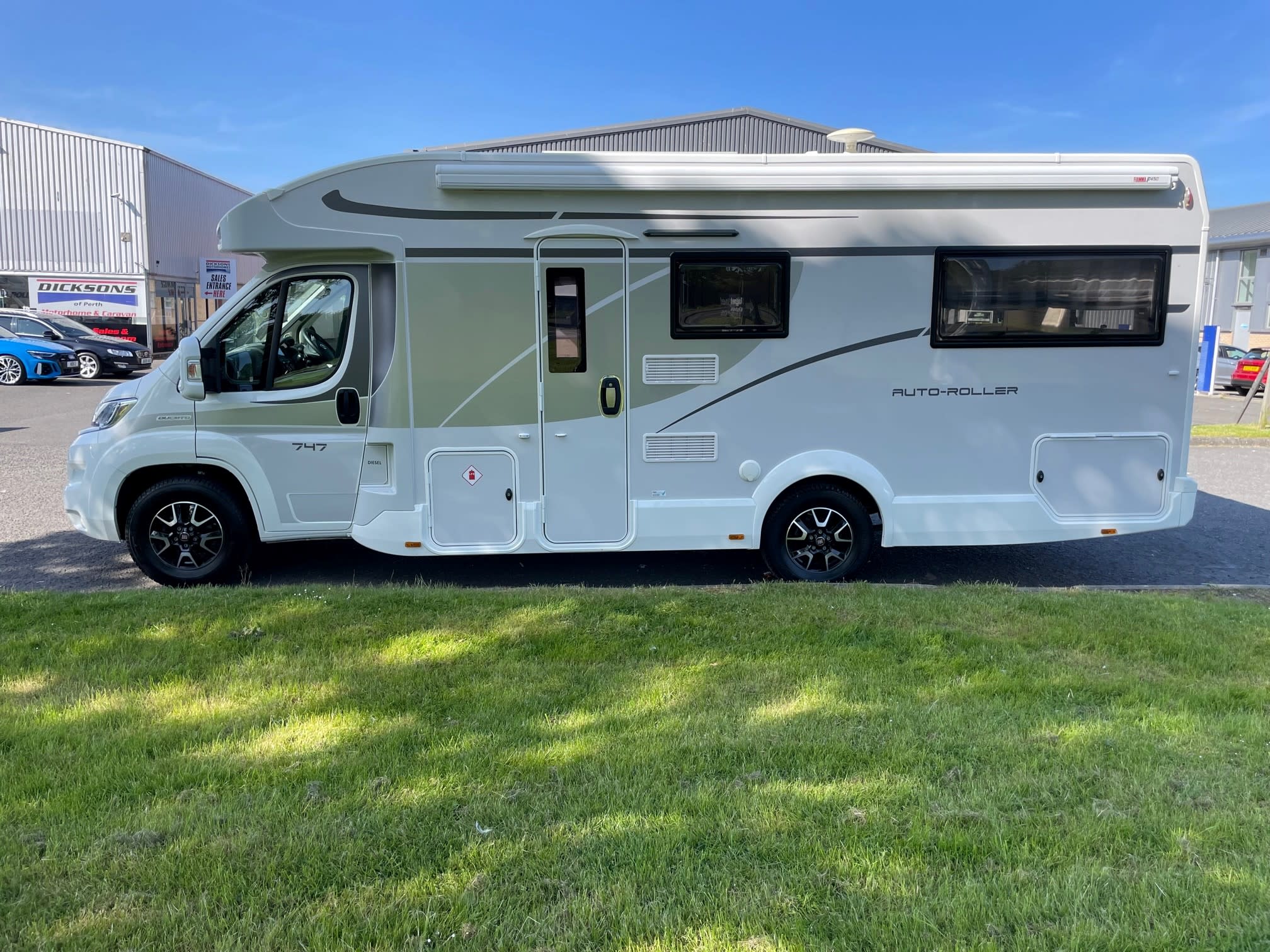 Roller Team Autoroller 747- Auto 6 Berth