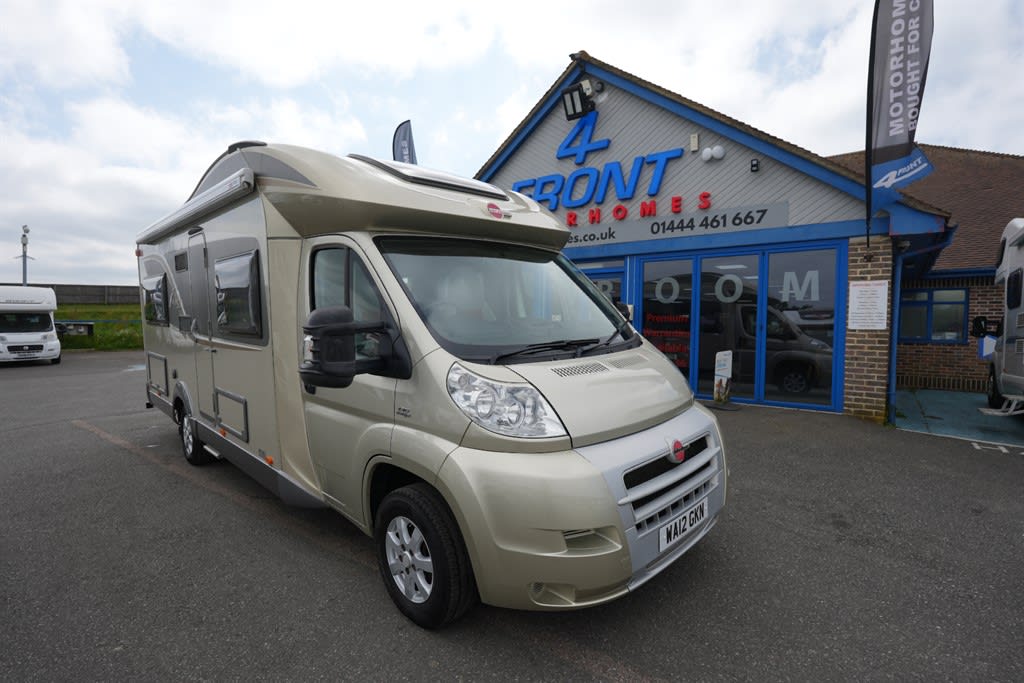 2012 Burstner Ixeo Gold