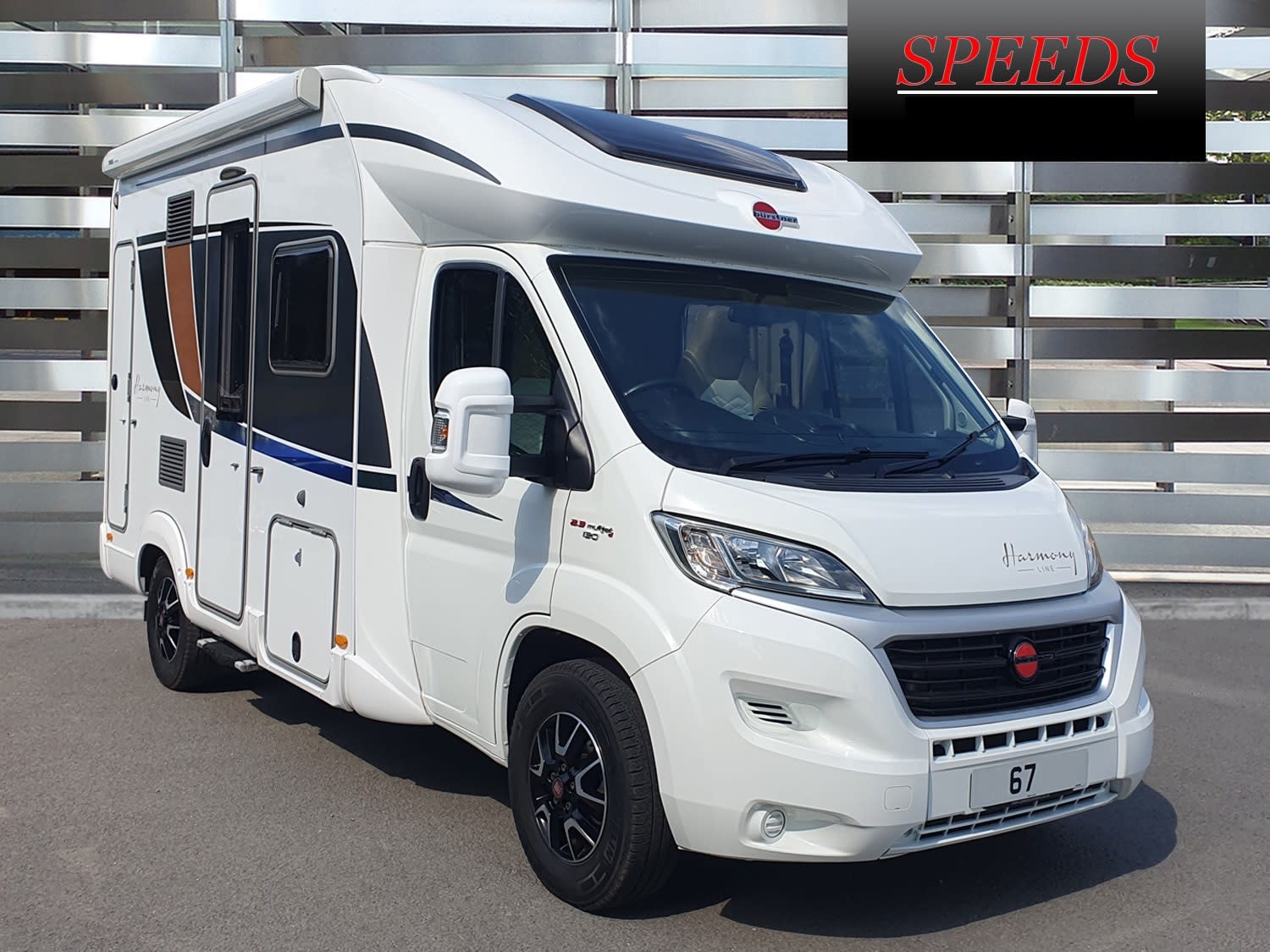 Burstner Lyseo Td Harmony Line 590, Automatic - 4 Berth W...