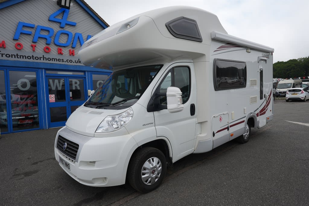 2007 Homecar C55 White