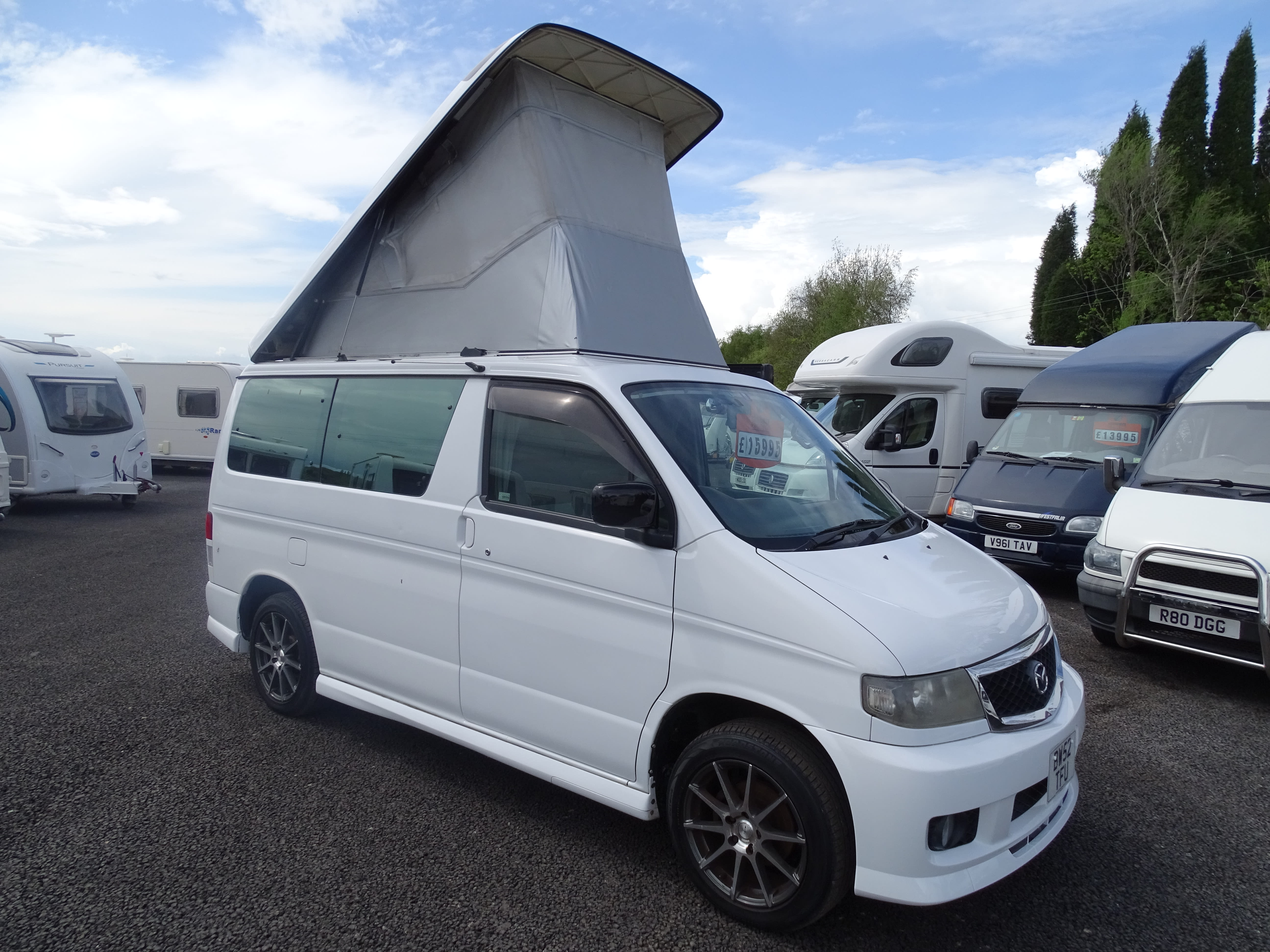 Mazda Bongo Friendee Auto Freetop 2002 2 Berth Converted ...