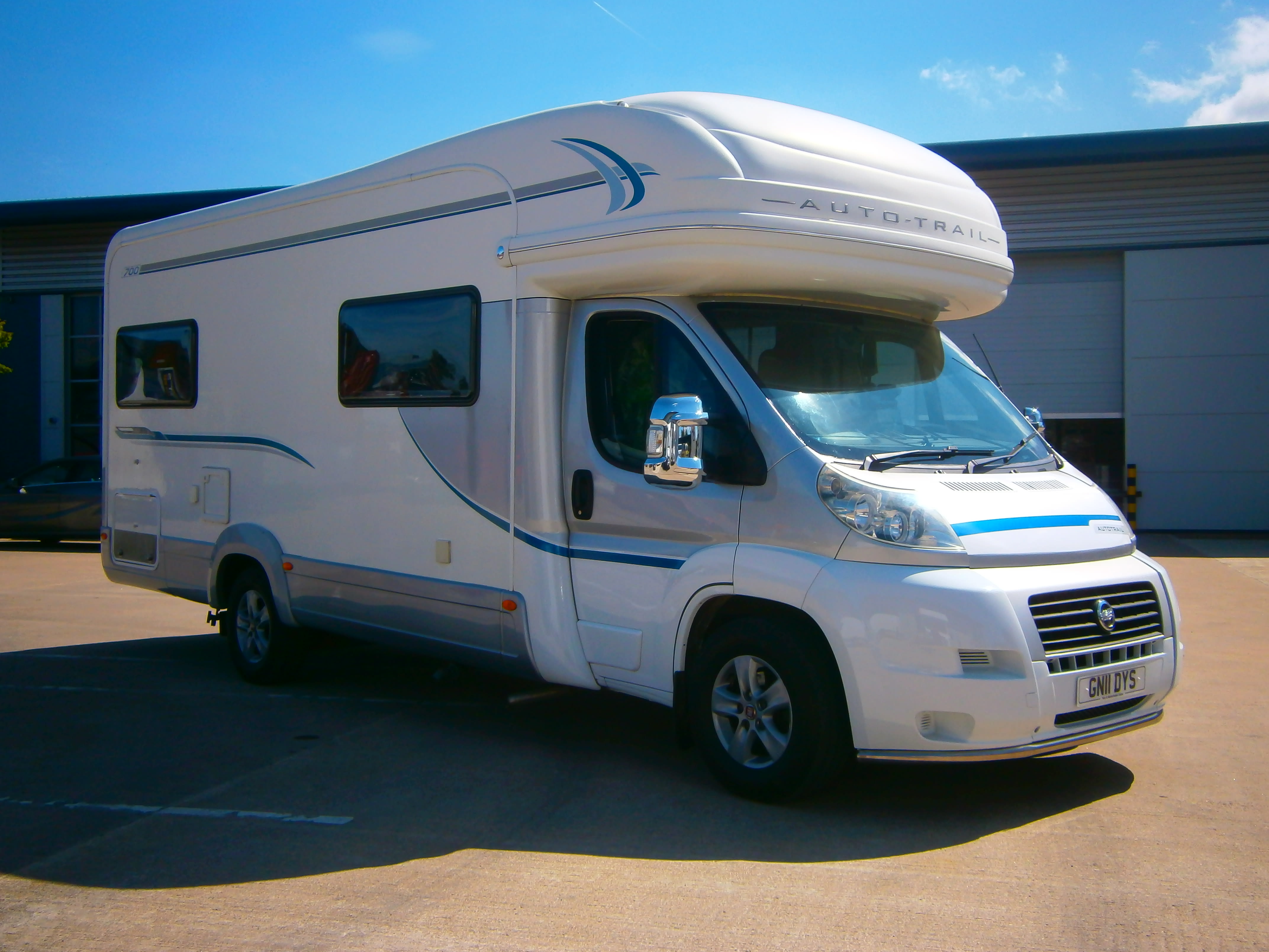 2011 Auto Trail Apache 700 6 Berth U-shaped Rear Lounge
