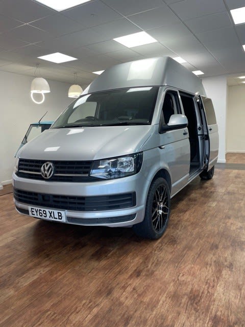 2019 Volkswagen Transporter Silver