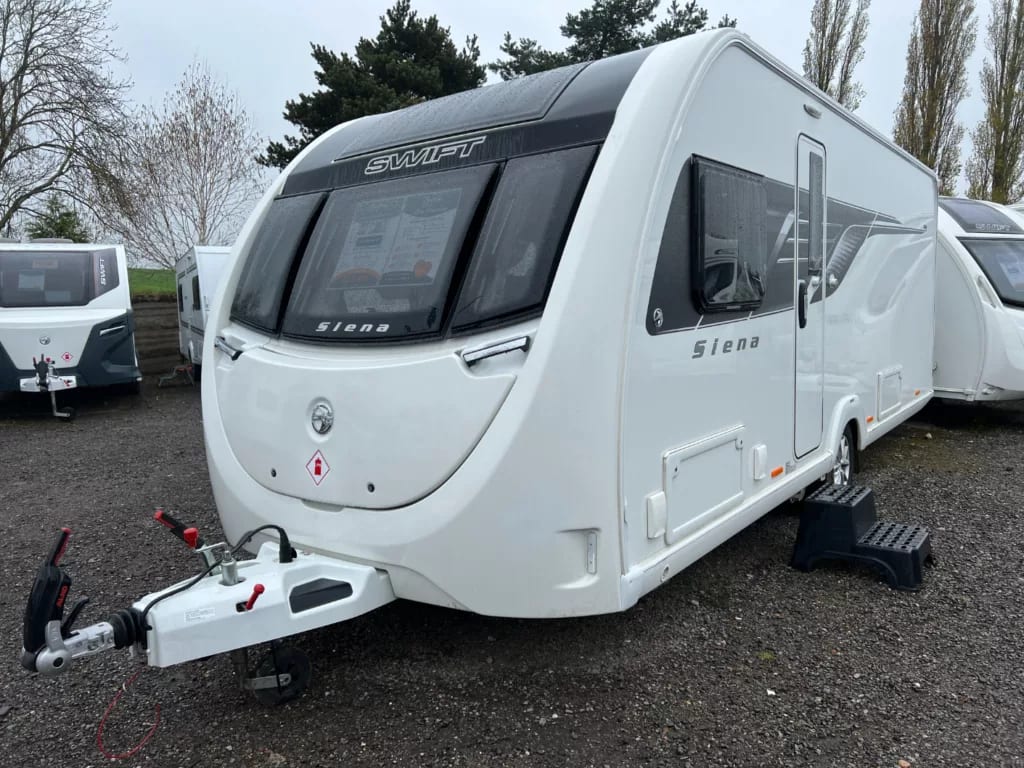 Swift Siena 4sb (2022)