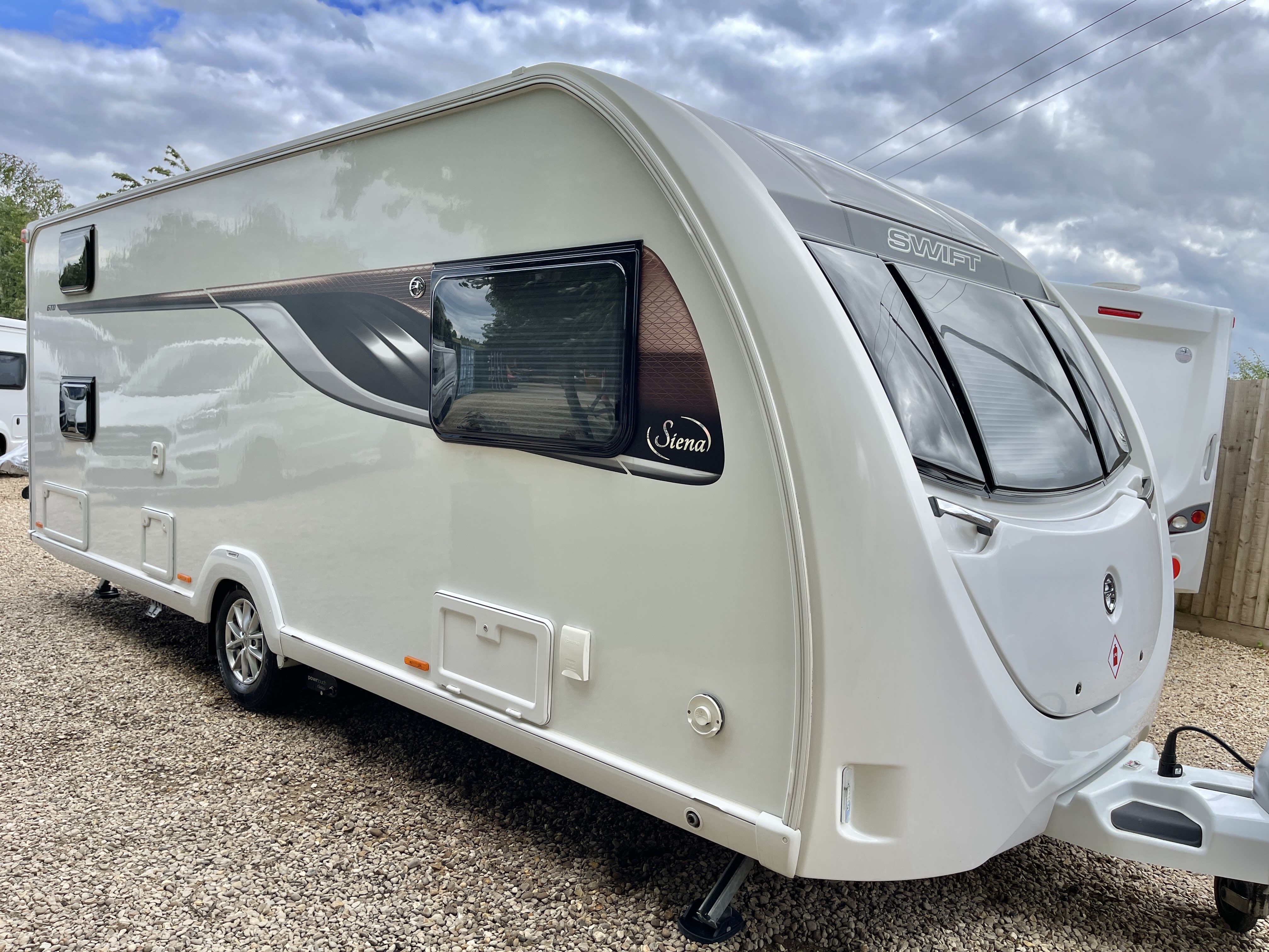 2018 Swift Siena 6td Fixed Bunk Beds 6 Berth Touring Caravan