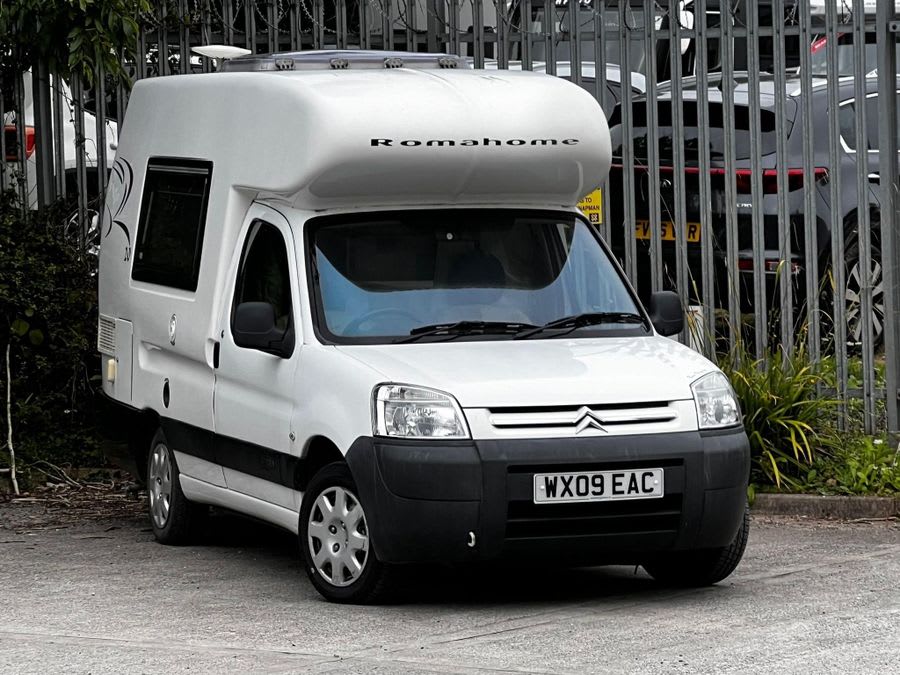 1901 Romahome R20 White