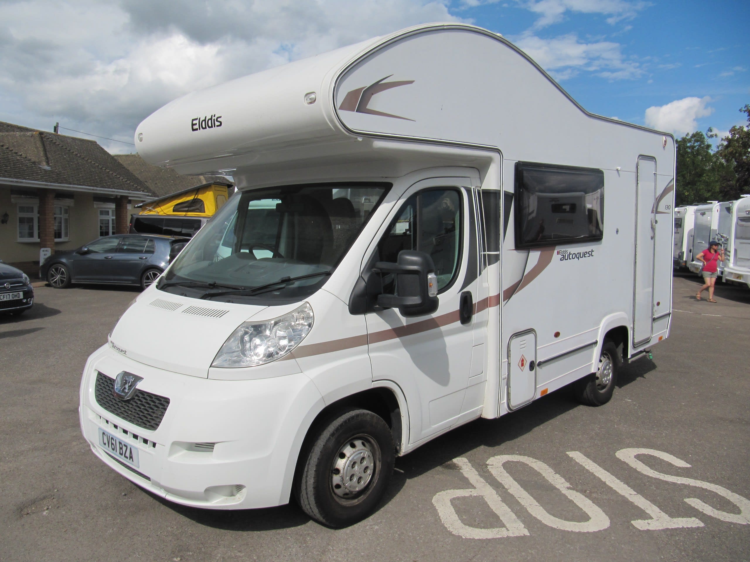 2011 Elddis Autoquest 130 White