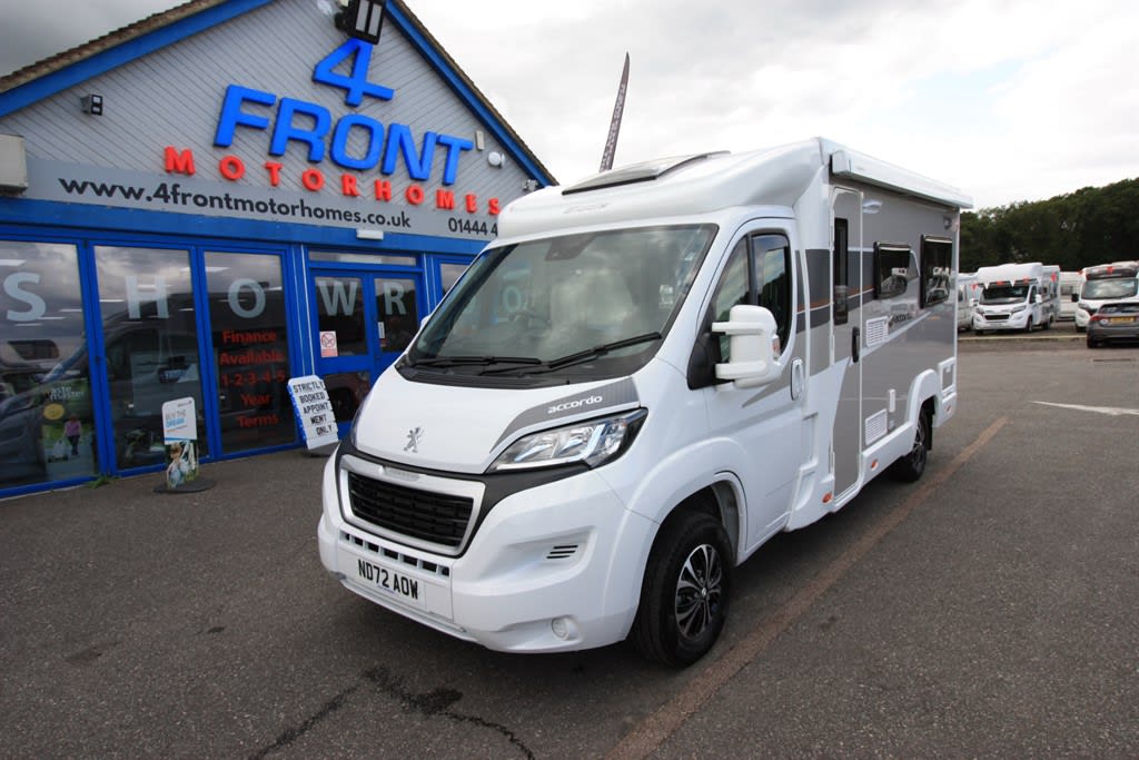 2022 Elddis Accordo White