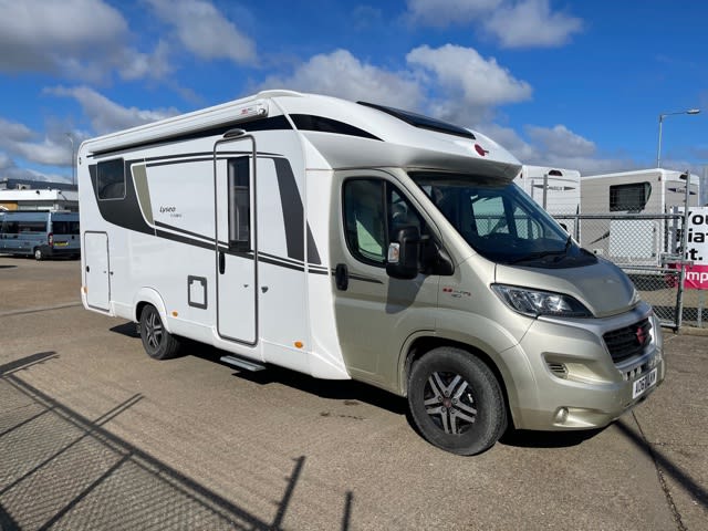 2018 Burstner Lyseo T728g Automatic