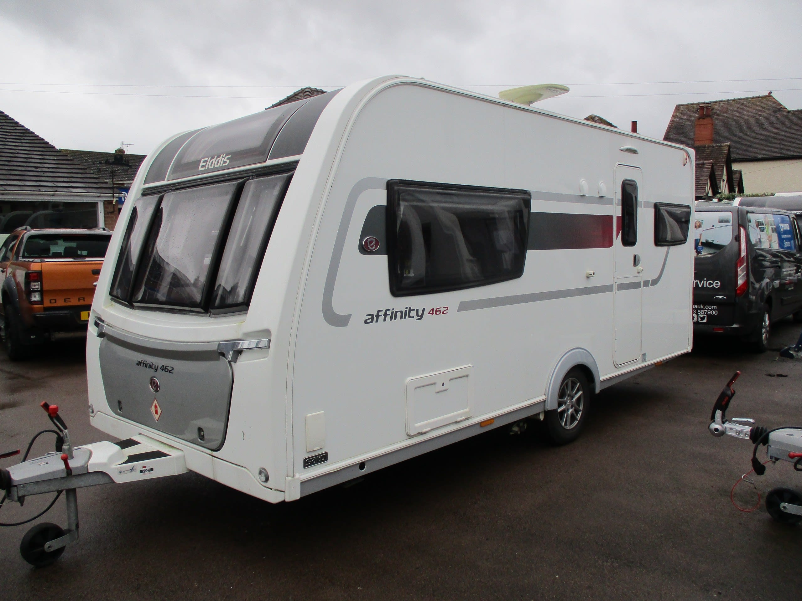 2018 Elddis Affinity White