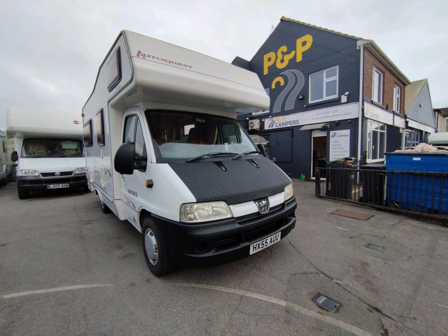 2005 Elddis Autoquest 400 White