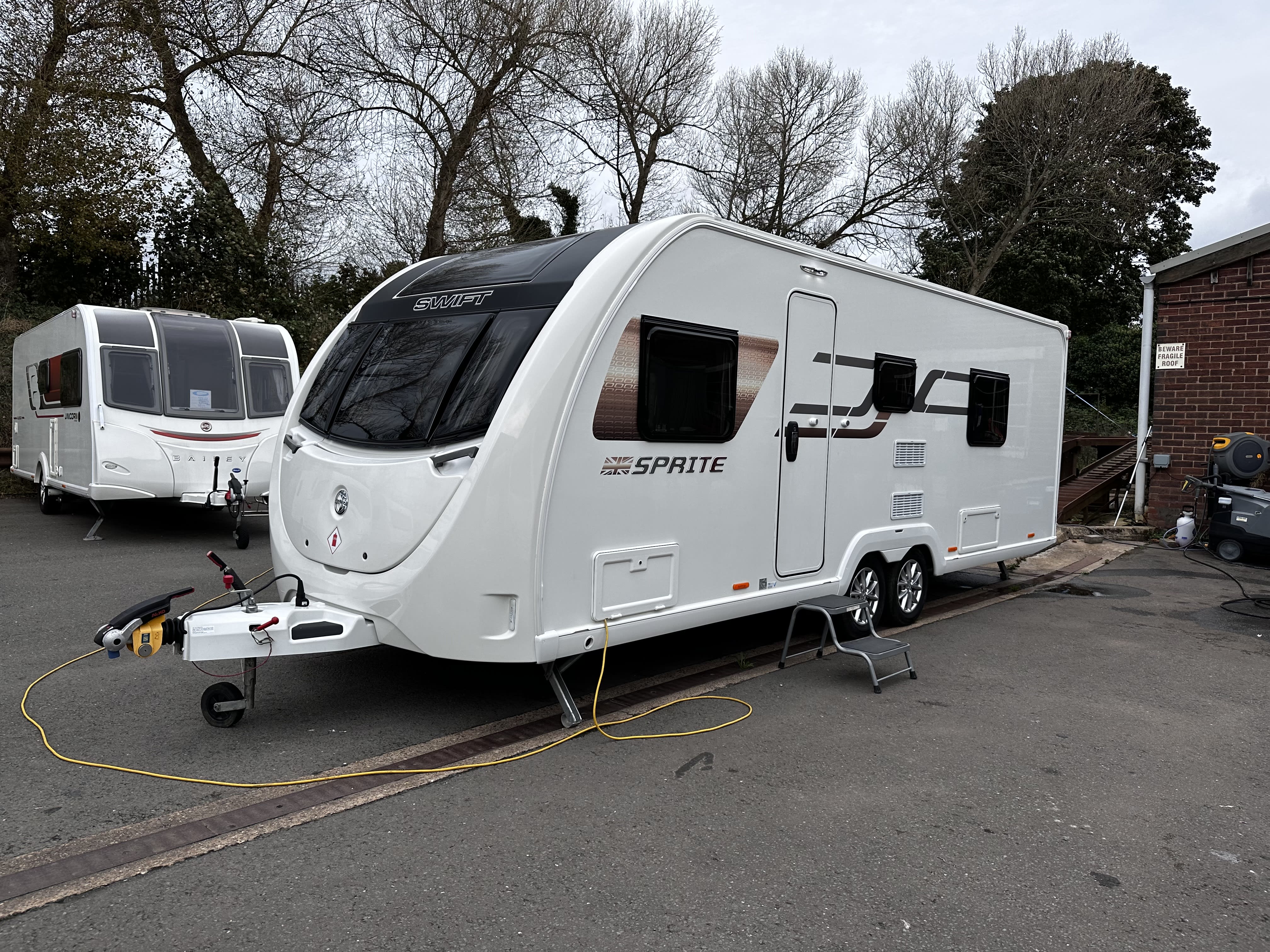 Swift Sprite Quattro Ew Sr 2012 6 Berth Twin Axle Awning