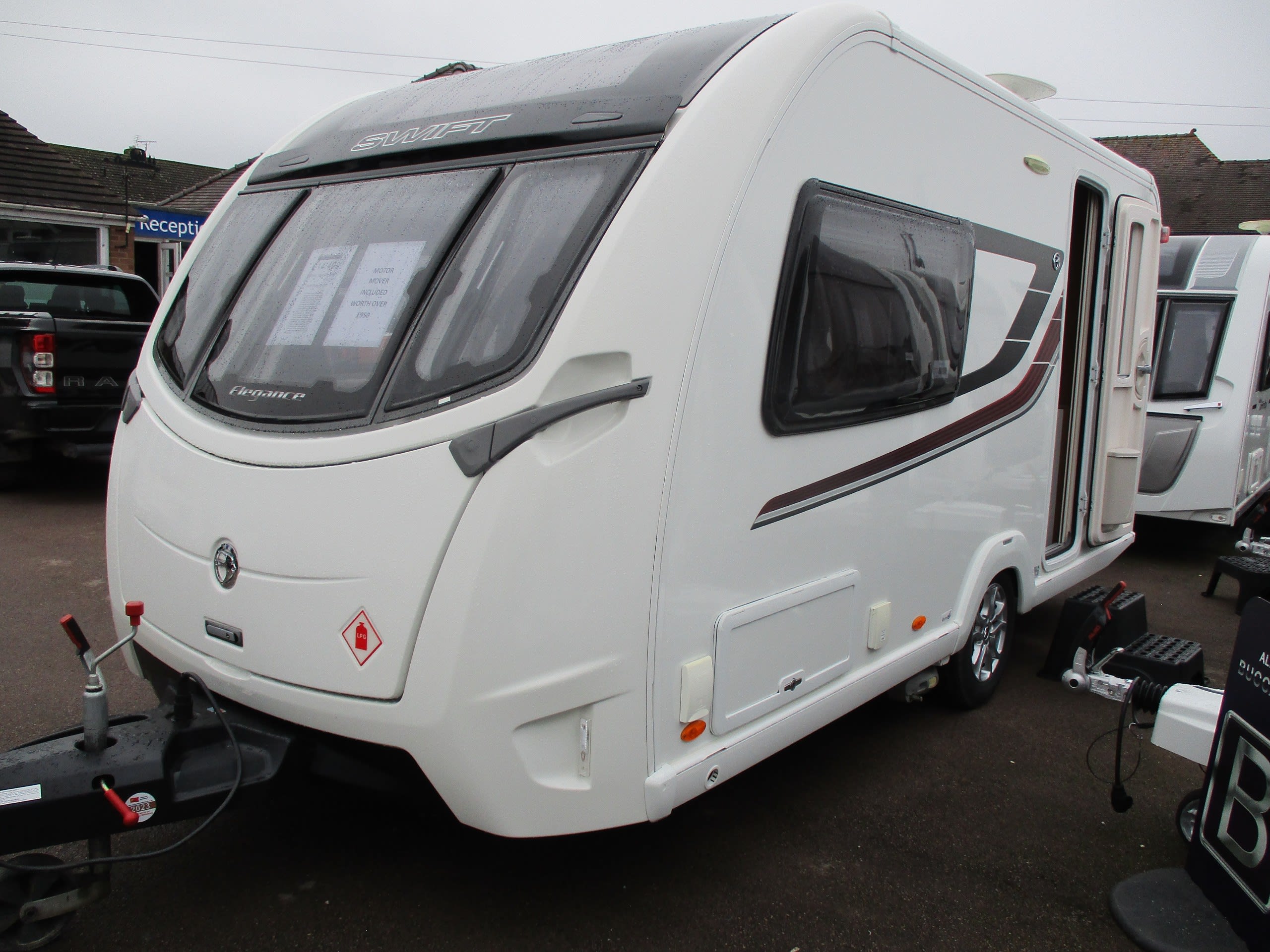 2014 Swift Elegance 480 White