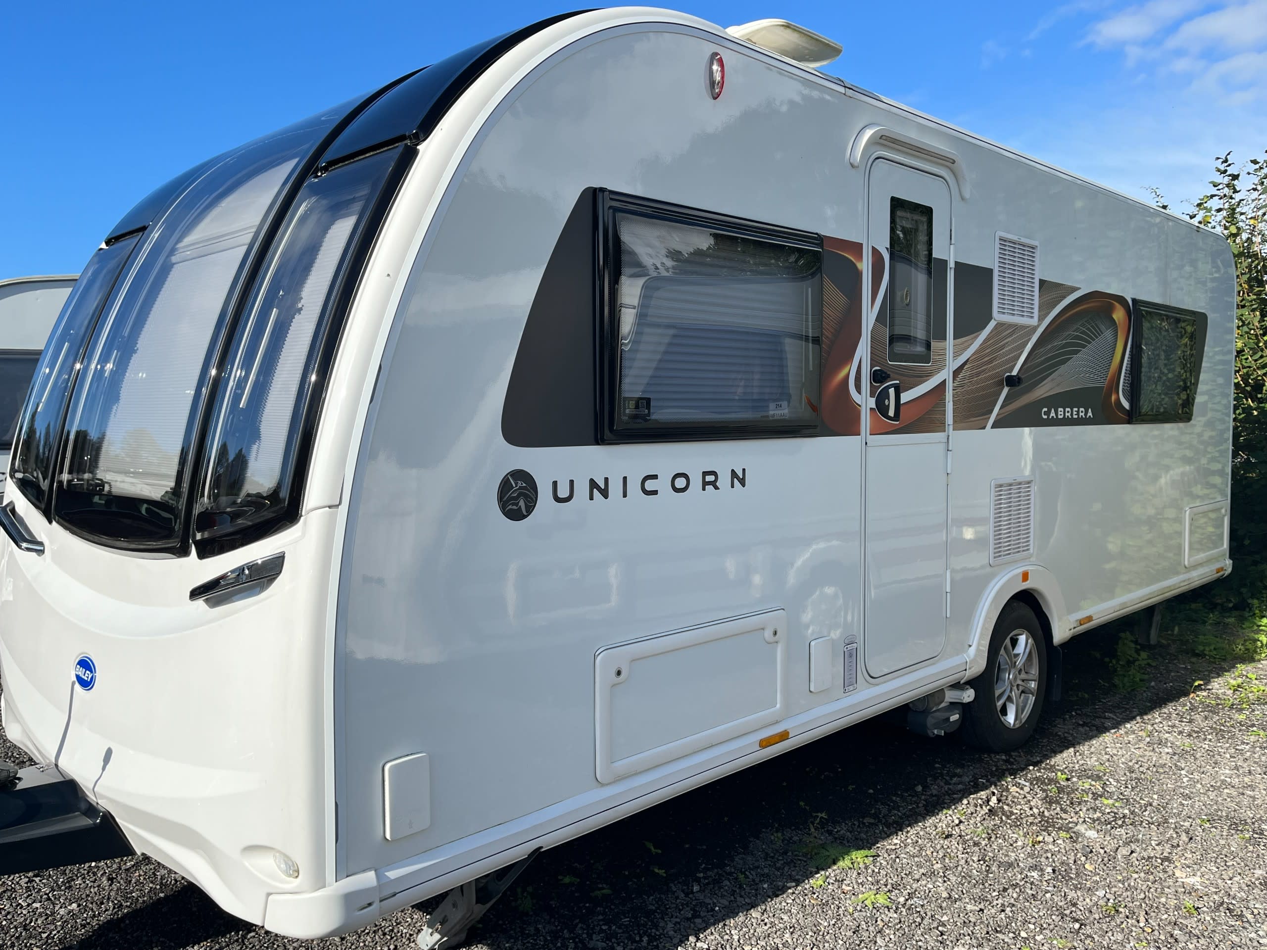 2022 Bailey Unicorn Cabrera Cream