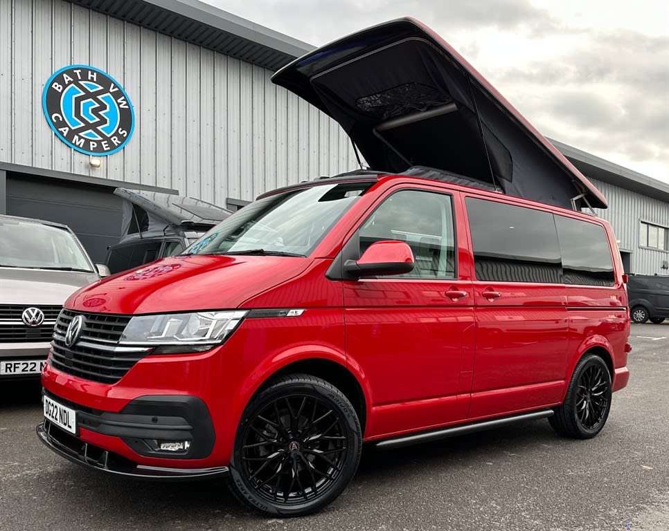 2022 Volkswagen Transporter Red