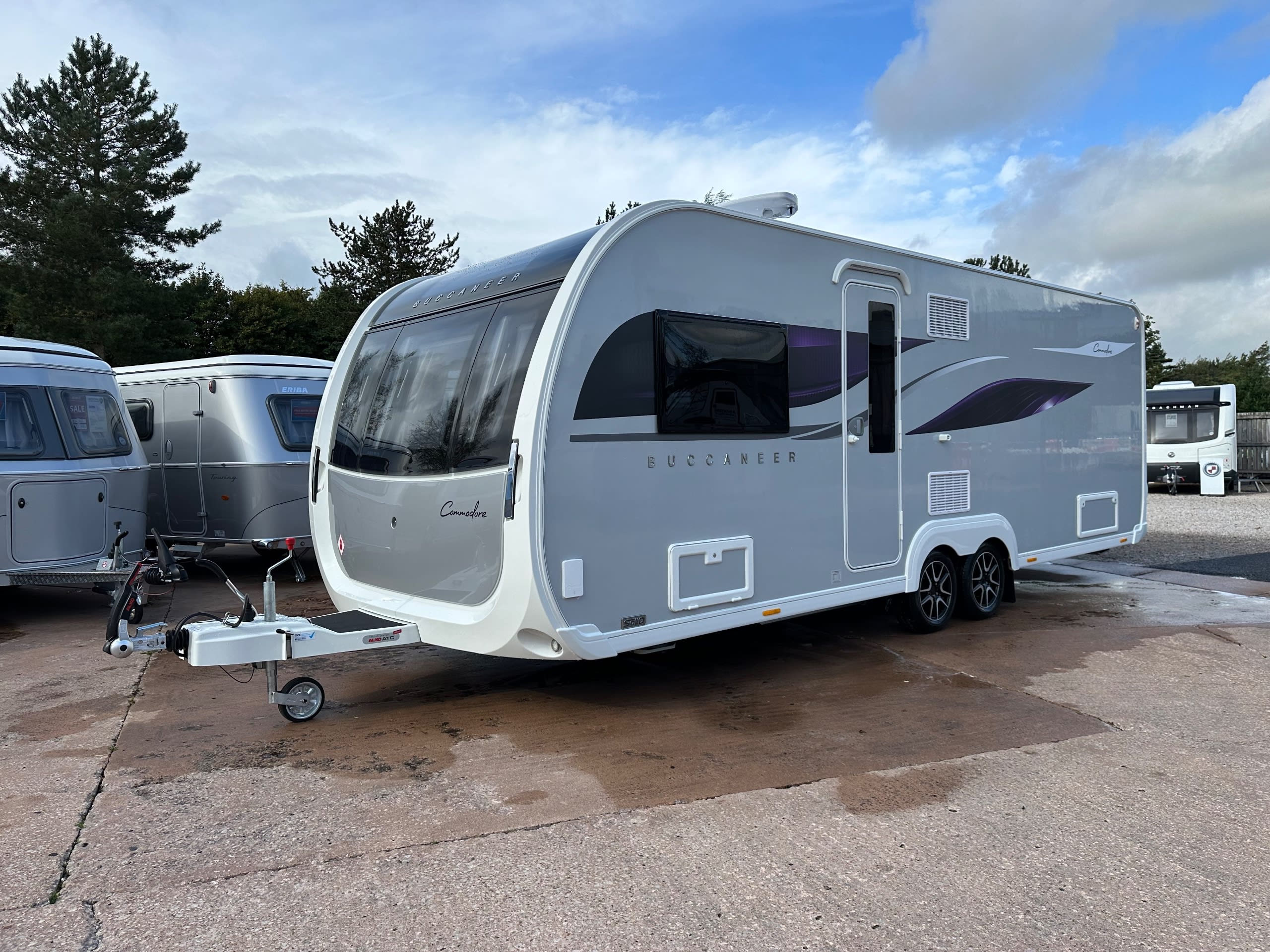 2024 Buccaneer Commodore Silver