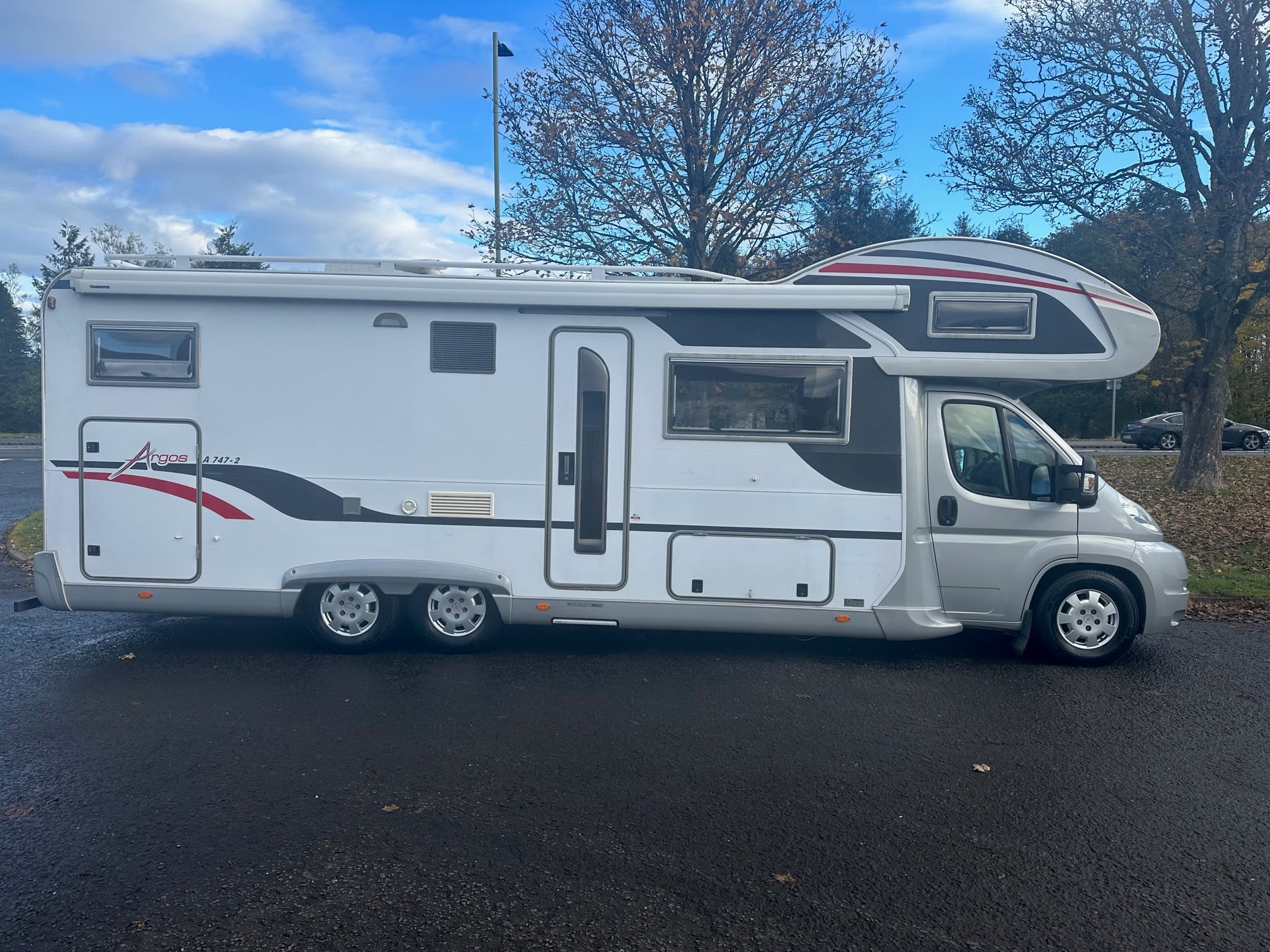 Burstner Argos 747 6 Berth