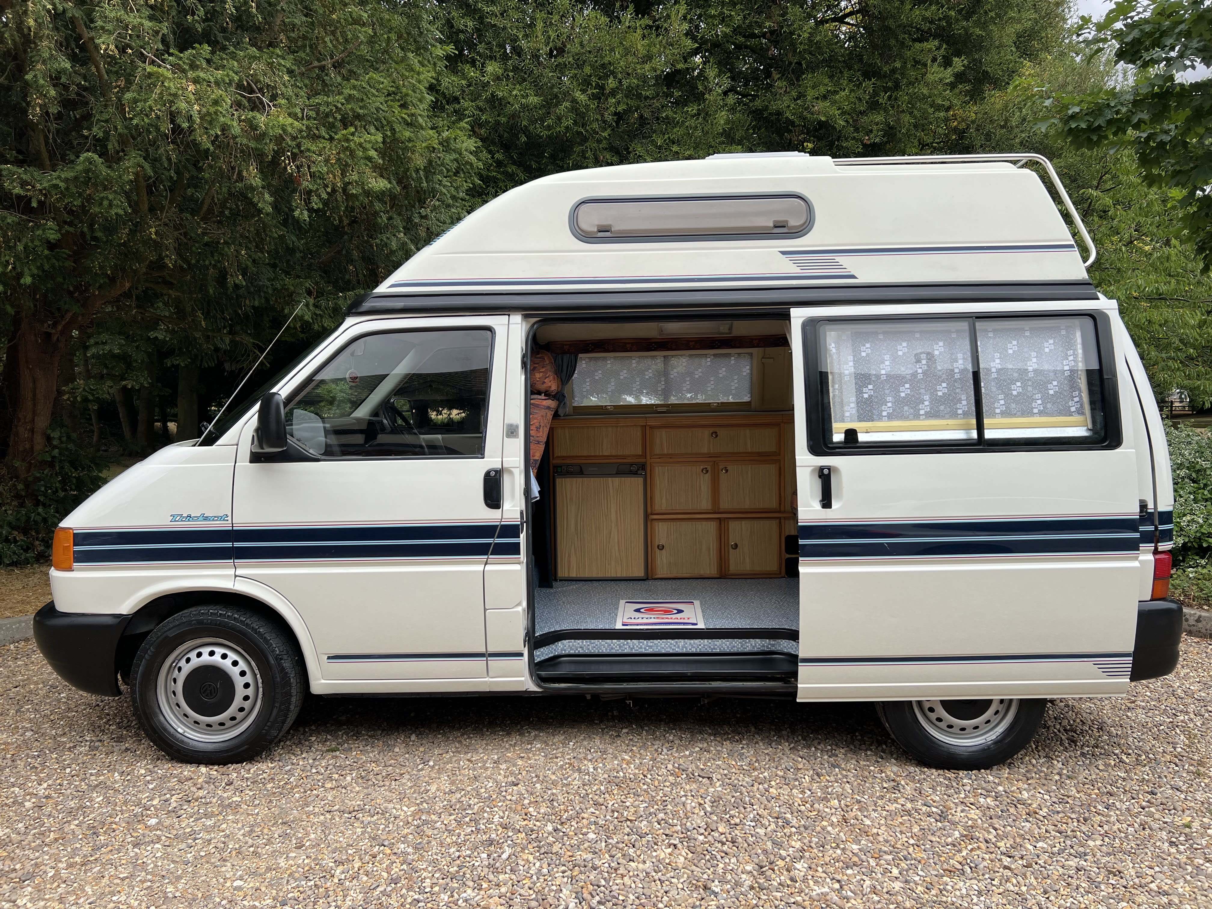 Autosleeper Trident Vw Transporter T4 Camper Van 4 Berth ...