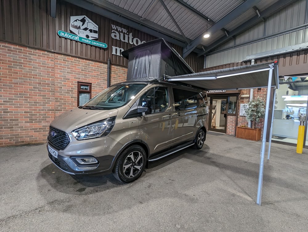 Ford Transit Custom Active 2023 Automatic Diffused Silver...