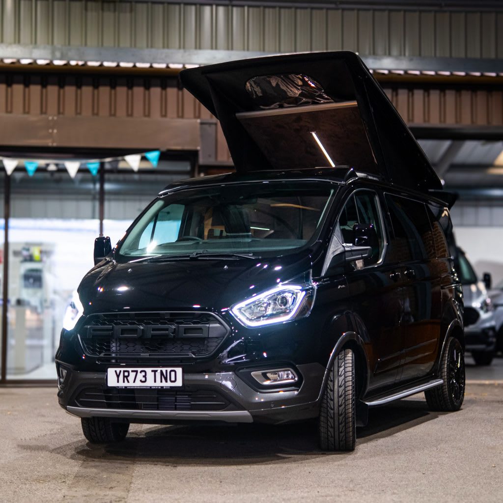 Ford Transit Custom Active 2023 Automatic Agate Black Bra...