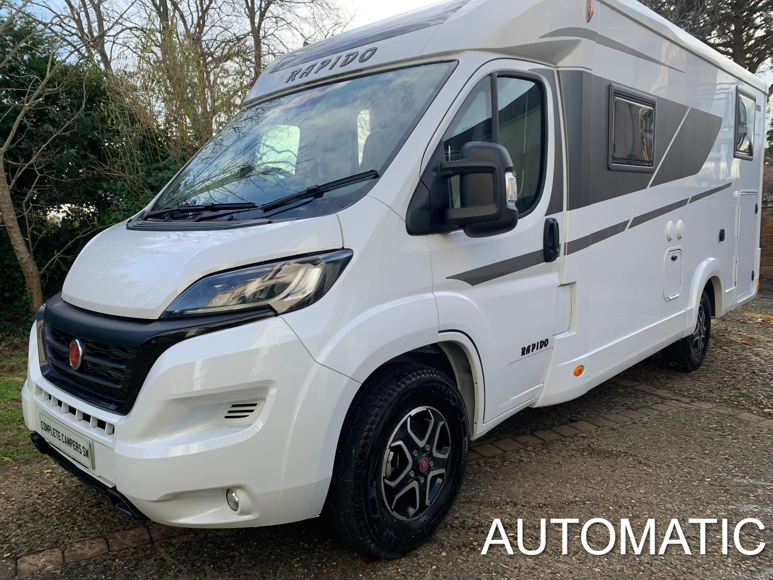 2023 Rapido Compact C55 White