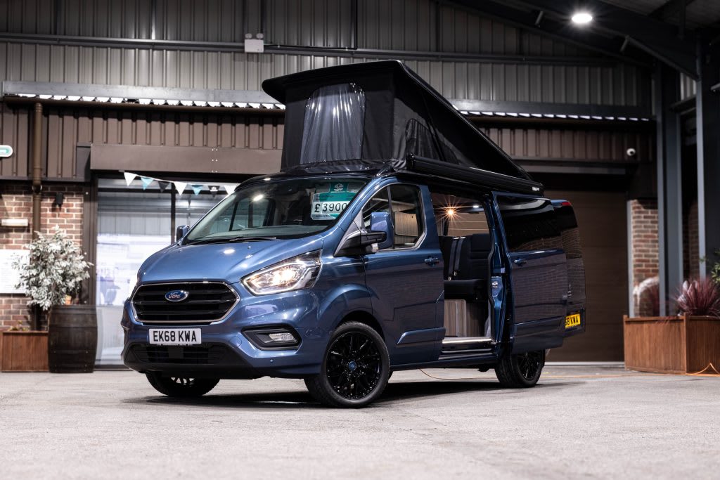 Ford Transit Custom Limited 2018 Blue Campervan