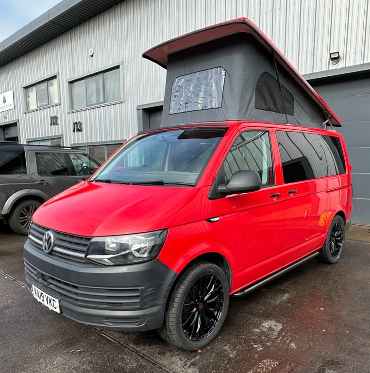 2019 Volkswagen Transporter Red