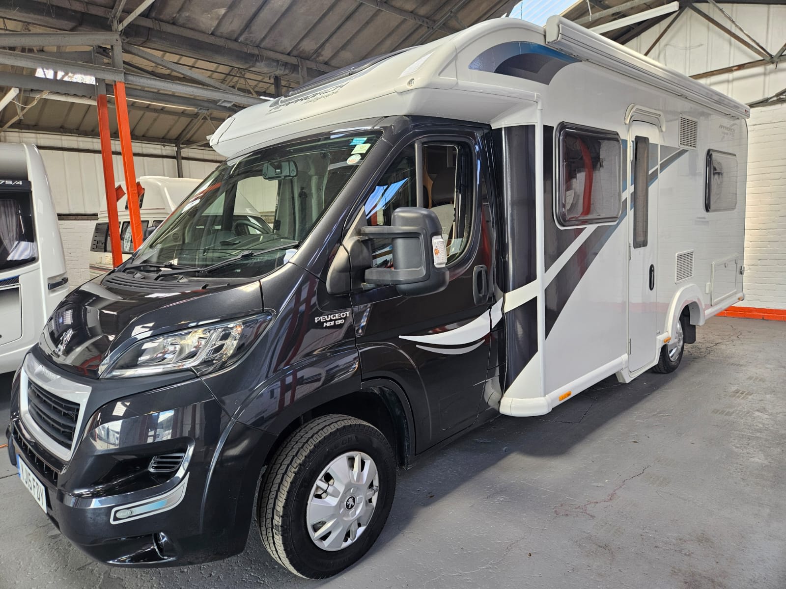 Bailey Approach Autograph 745