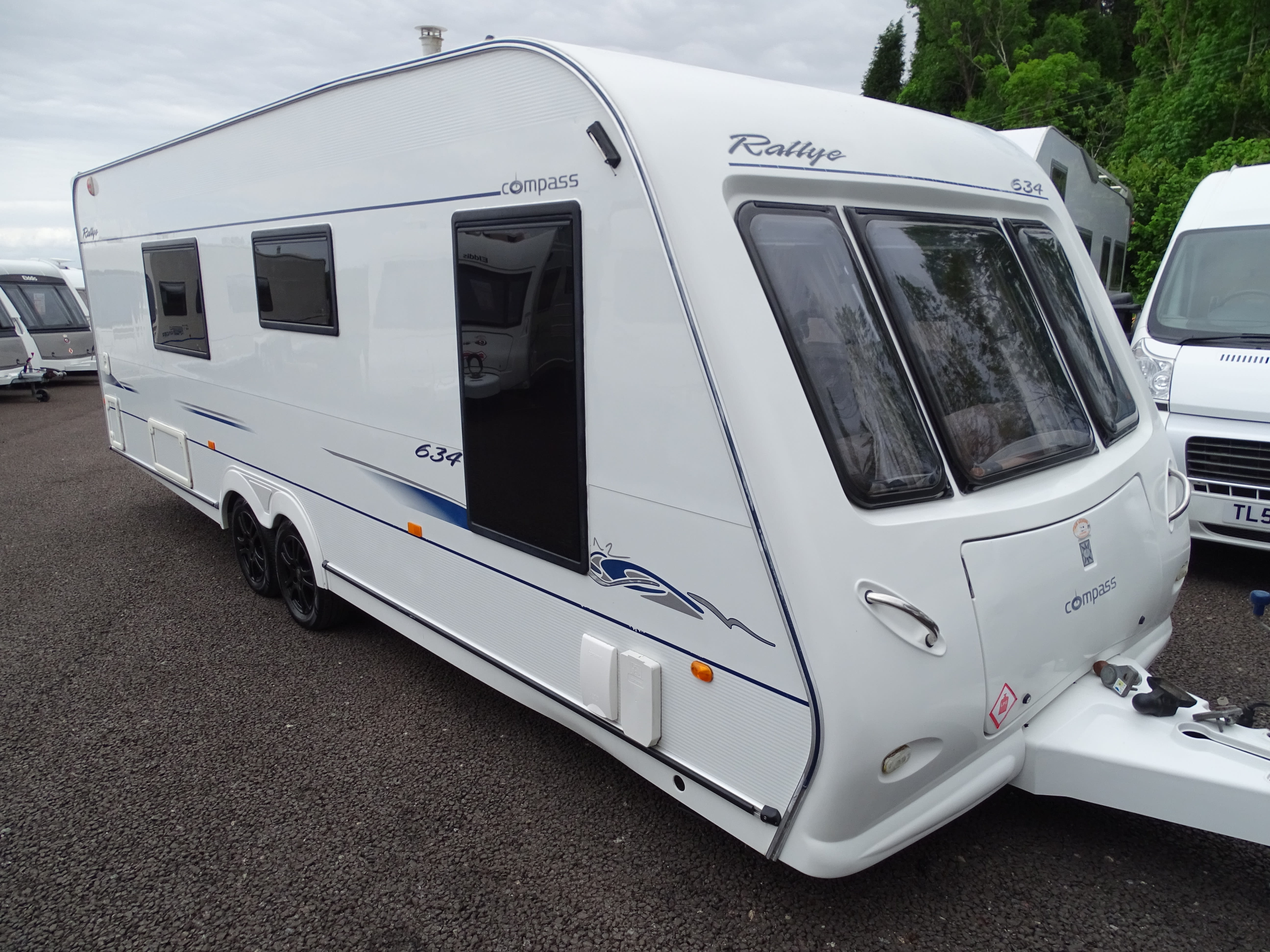 Compass Rallye 634 2007 4 Berth Twin Axle Touring Caravan...