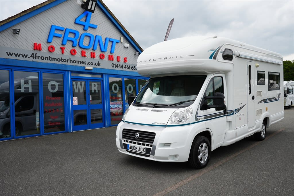 2008 Auto Trail Apache 634 White