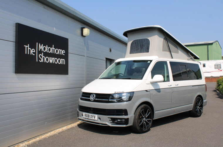 2018 Redline Sport | Candy White X Nardo Grey