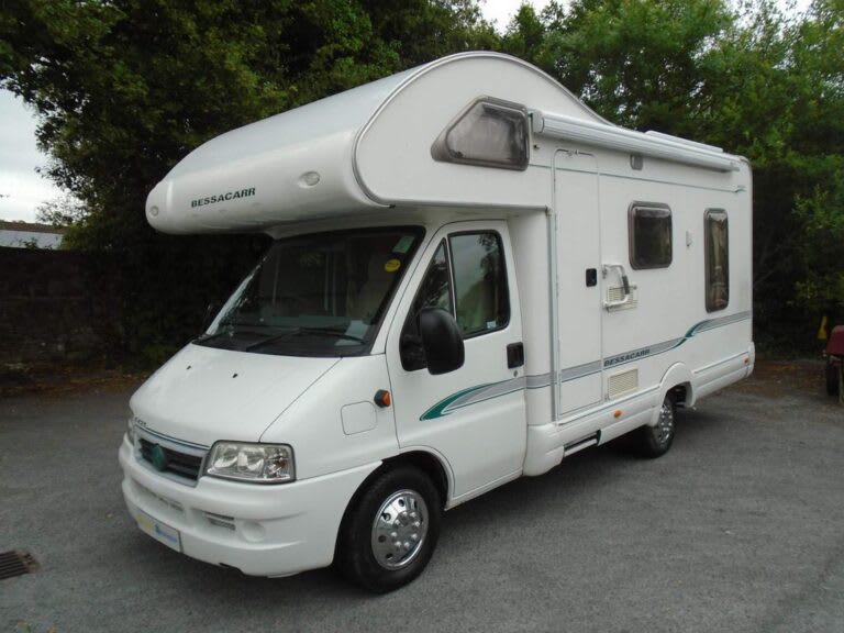 2005 Bessacarr E425