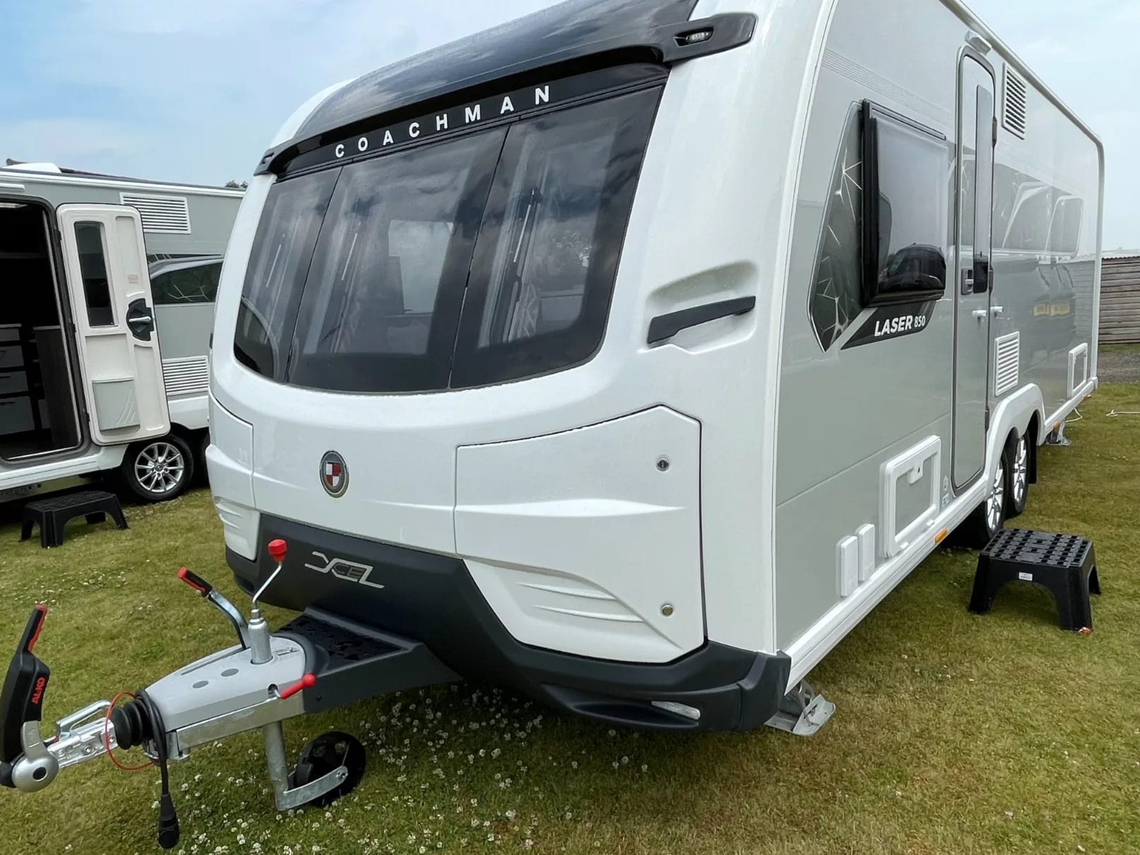 Coachman Laser 850 Xcel (2024)