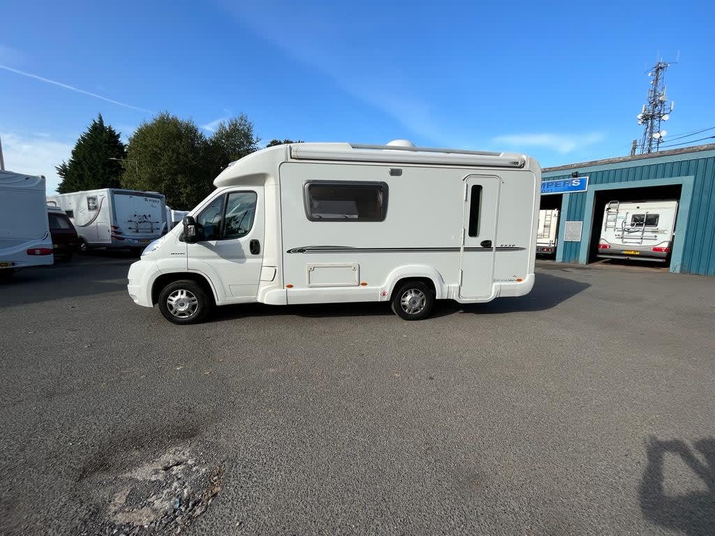 2007 Bessacarr E530 White