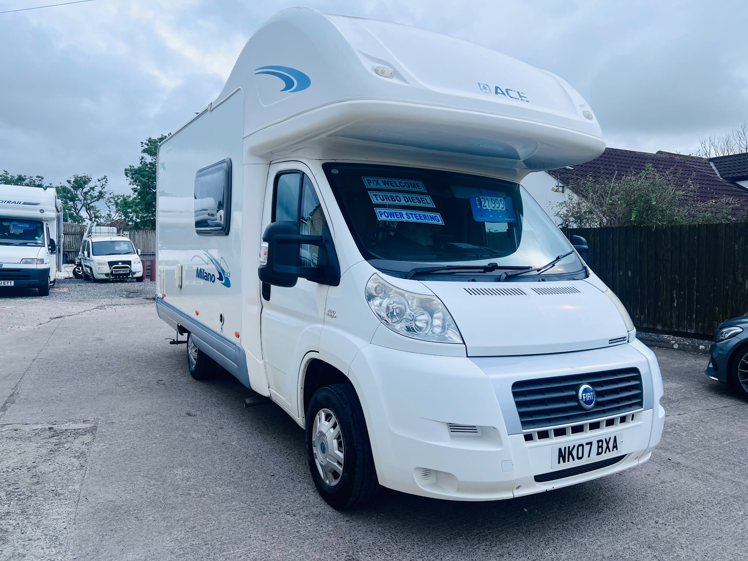 2007 Ace Milano White