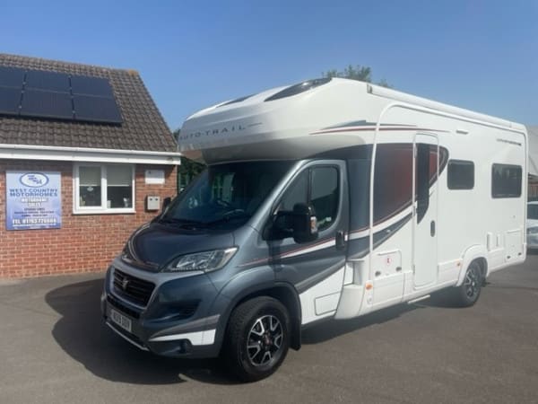 Auto-trail Apache 634