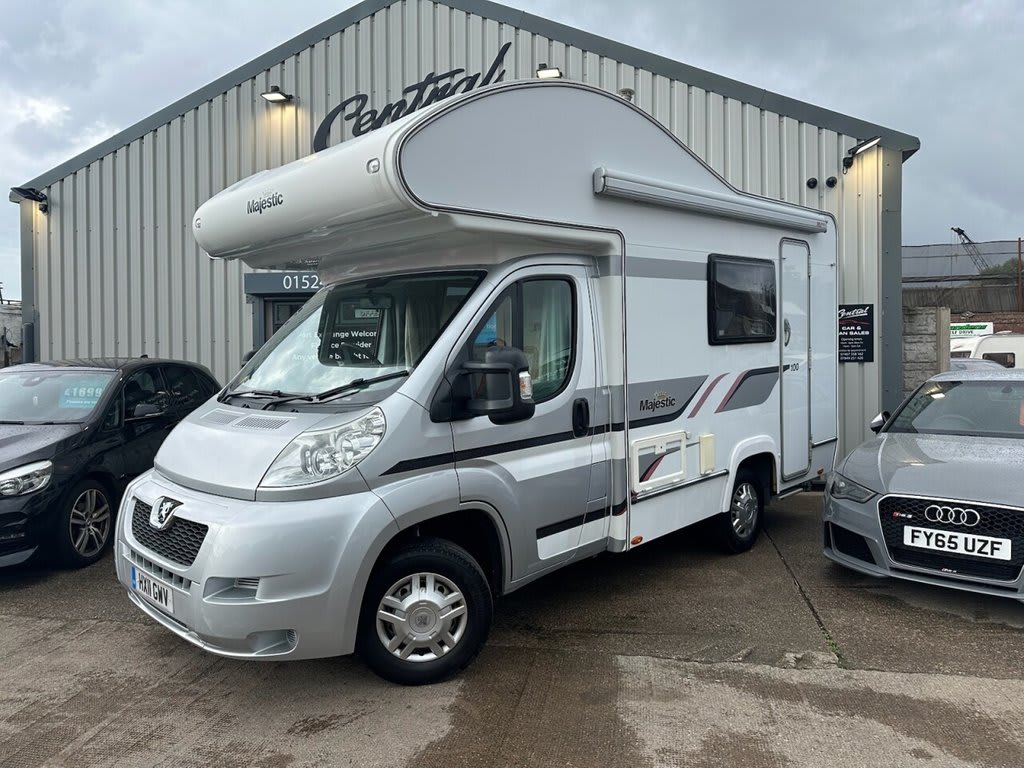 Peugeot Elddis Autoquest Majestic 100 4 Berth Motorhome C...