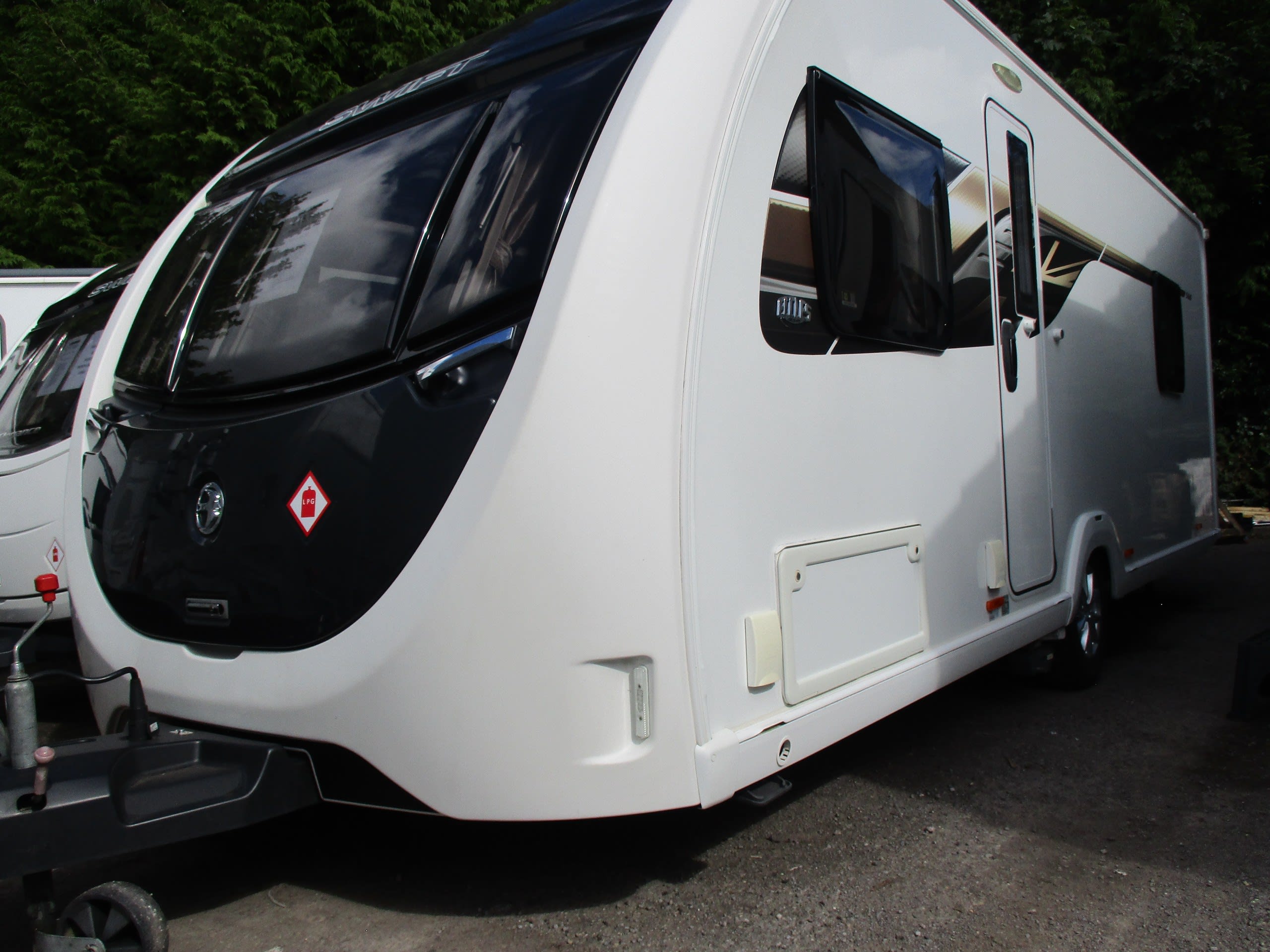 2019 Swift Eccles White