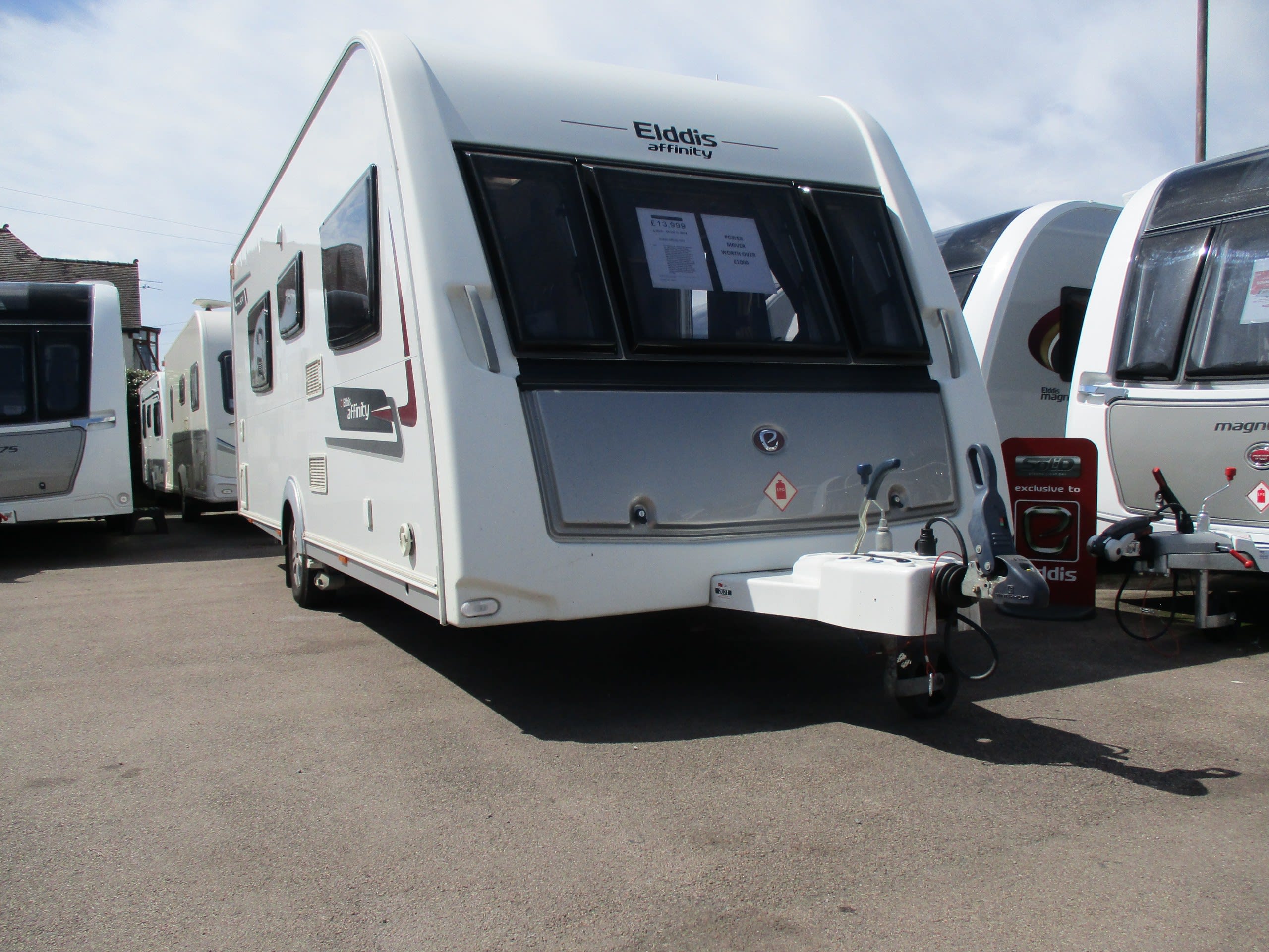 2014 Elddis Affinity White