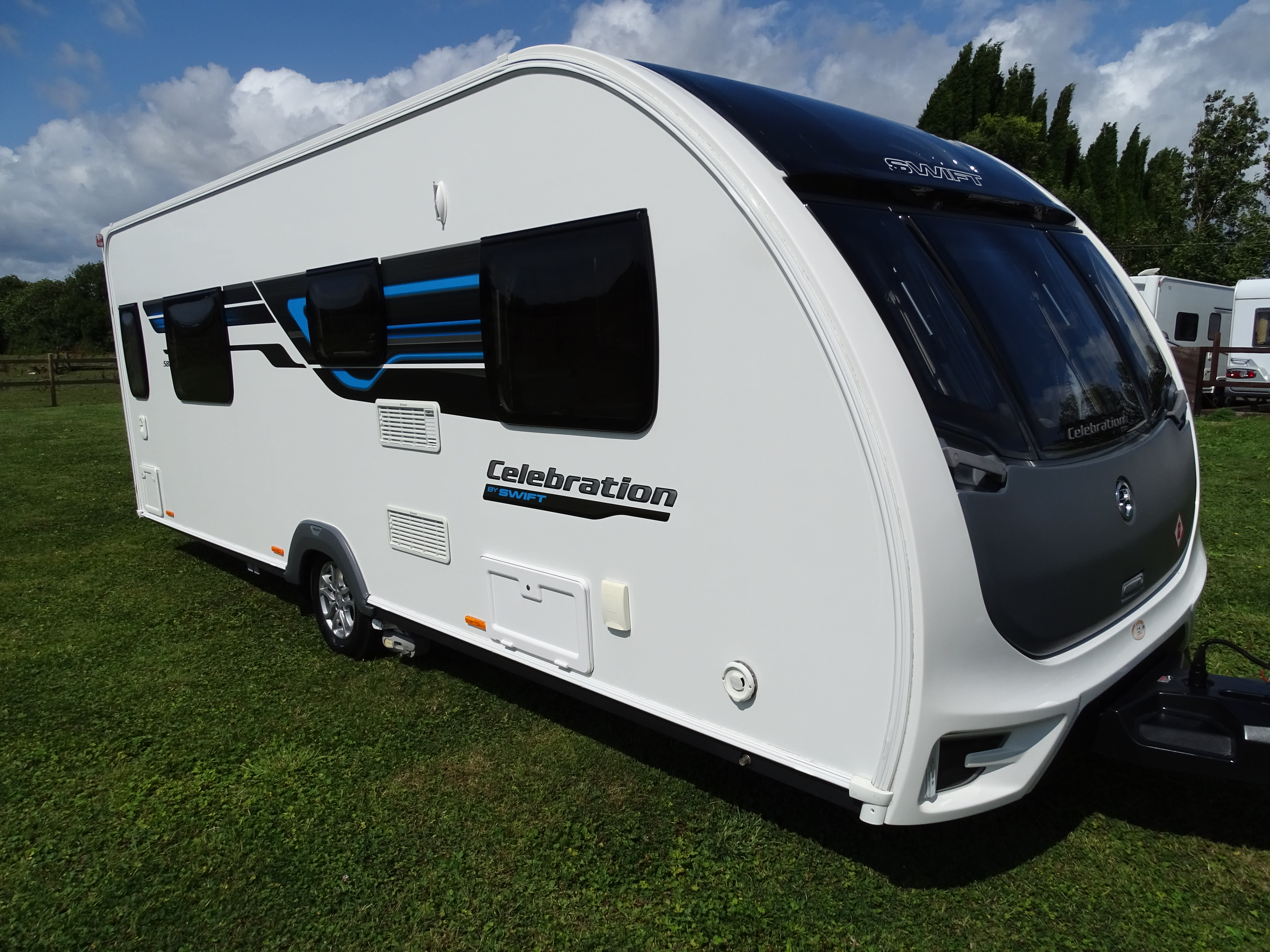 Swift Celebration 580 2016 4 Berth Single Axle Touring Ca...