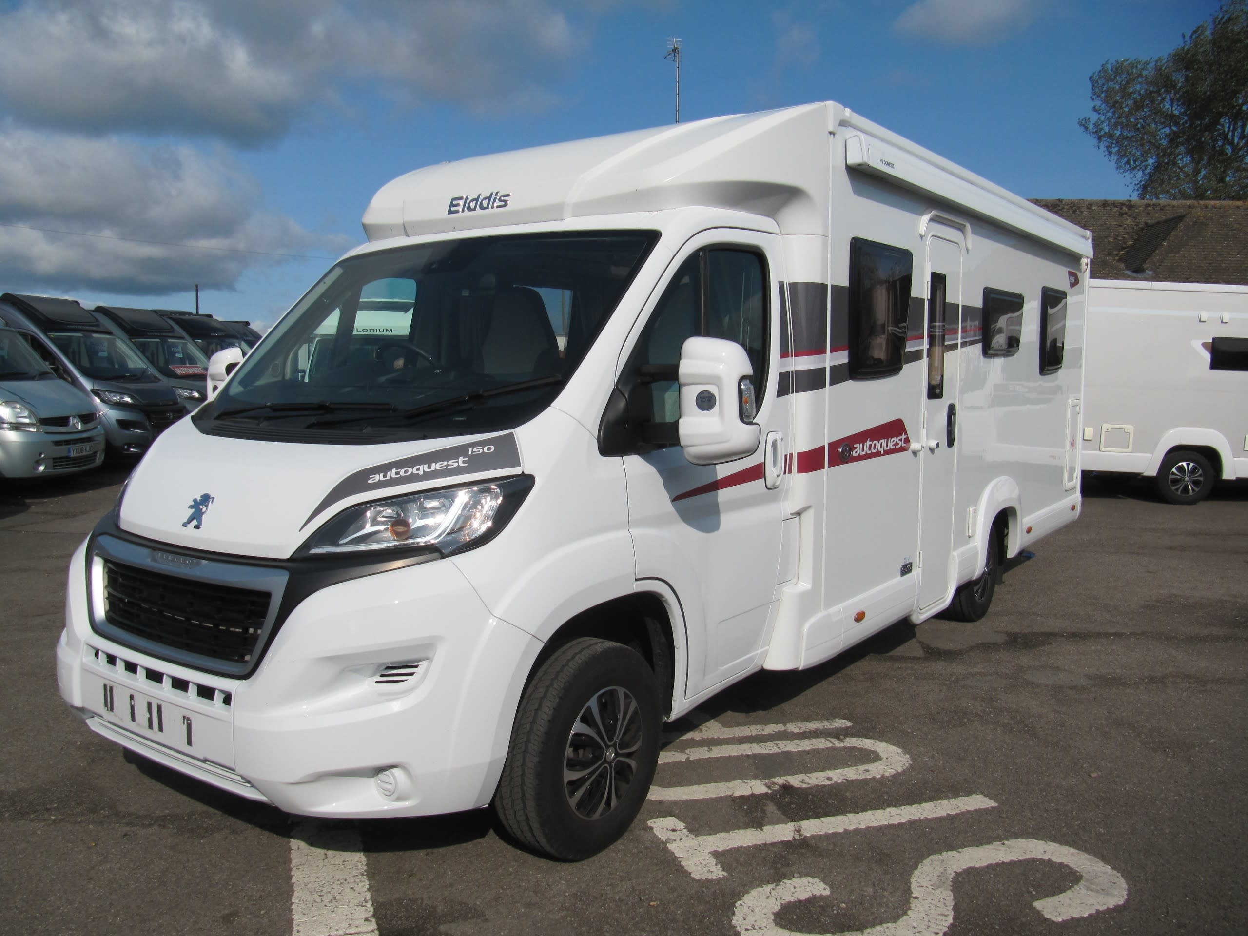 2022 Elddis Autoquest 150 White